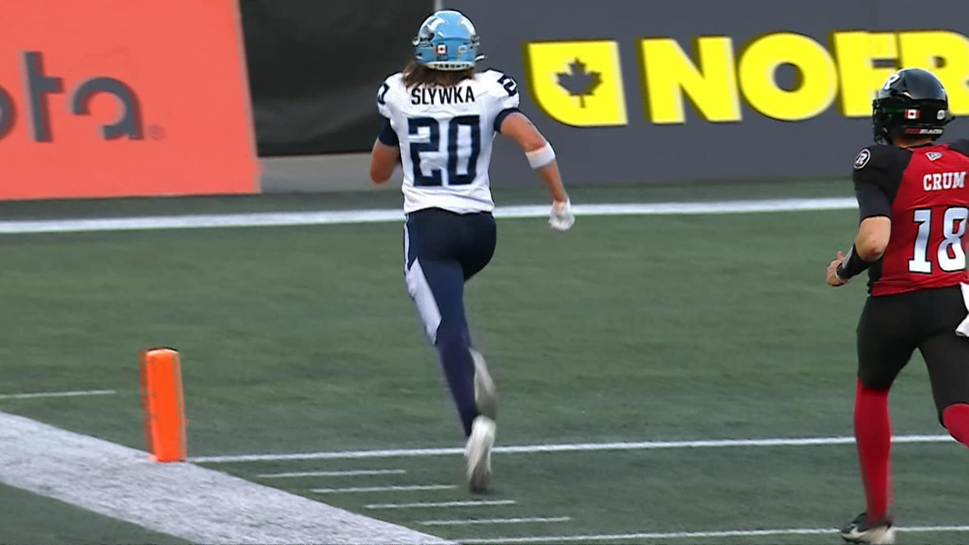 Must See: Argos' Slywka takes Pimpleton's fumble back to the house ...